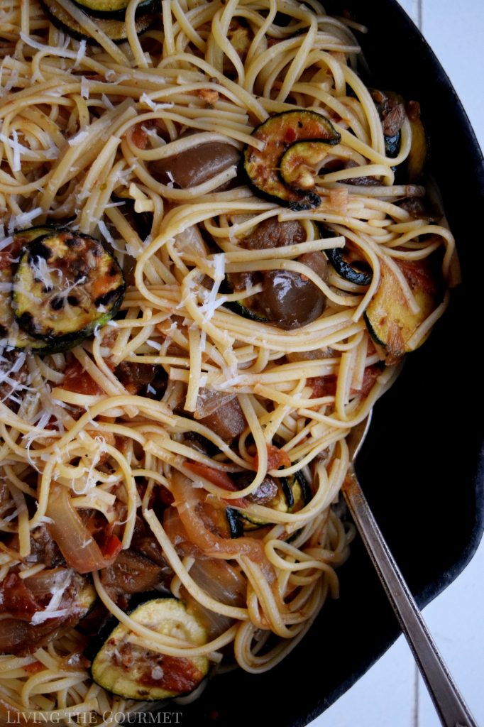20 minute Fresh Tomato & Zucchini with Linguine - Living The Gourmet