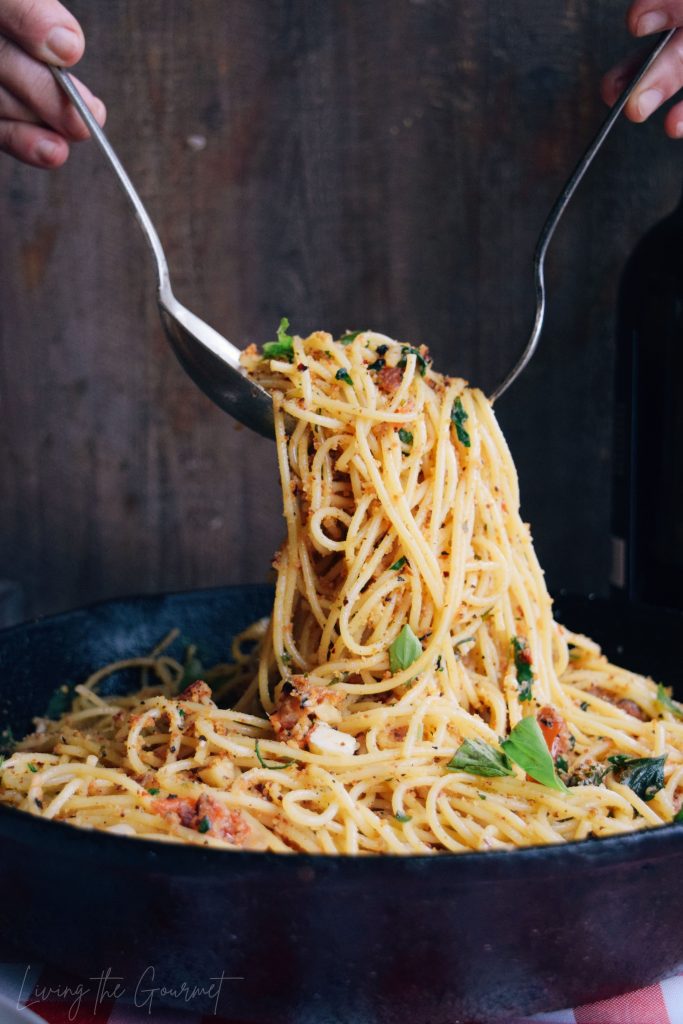 Spaghetti with Bacon & Toasted Breadcrumbs - Living The Gourmet