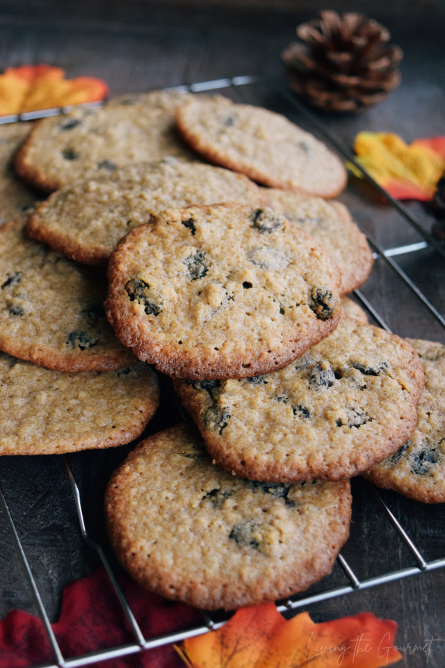 Oatmeal Raisin Crisps - Living The Gourmet