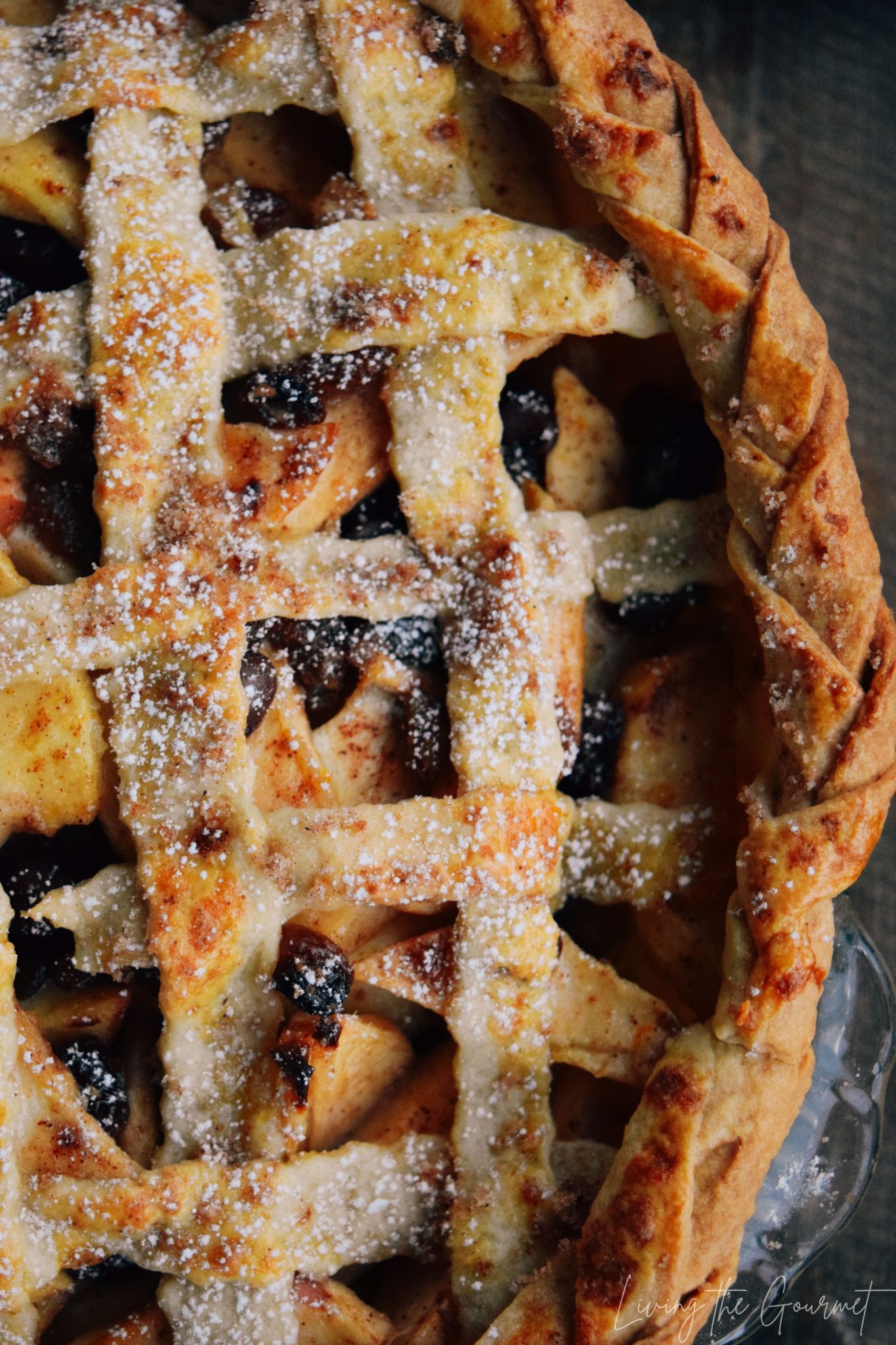 Rum Raisin & Chocolate Apple Pie - Living The Gourmet