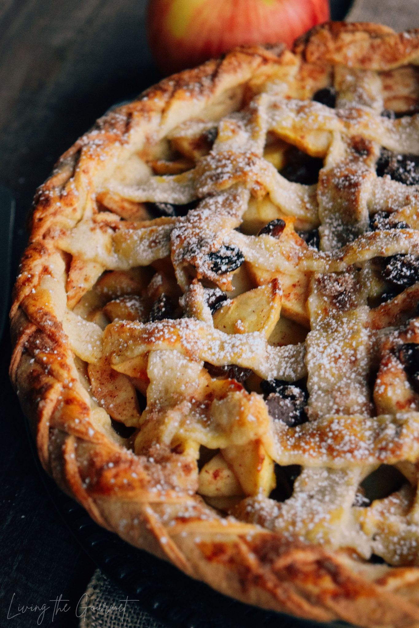 Rum Raisin & Chocolate Apple Pie - Living The Gourmet