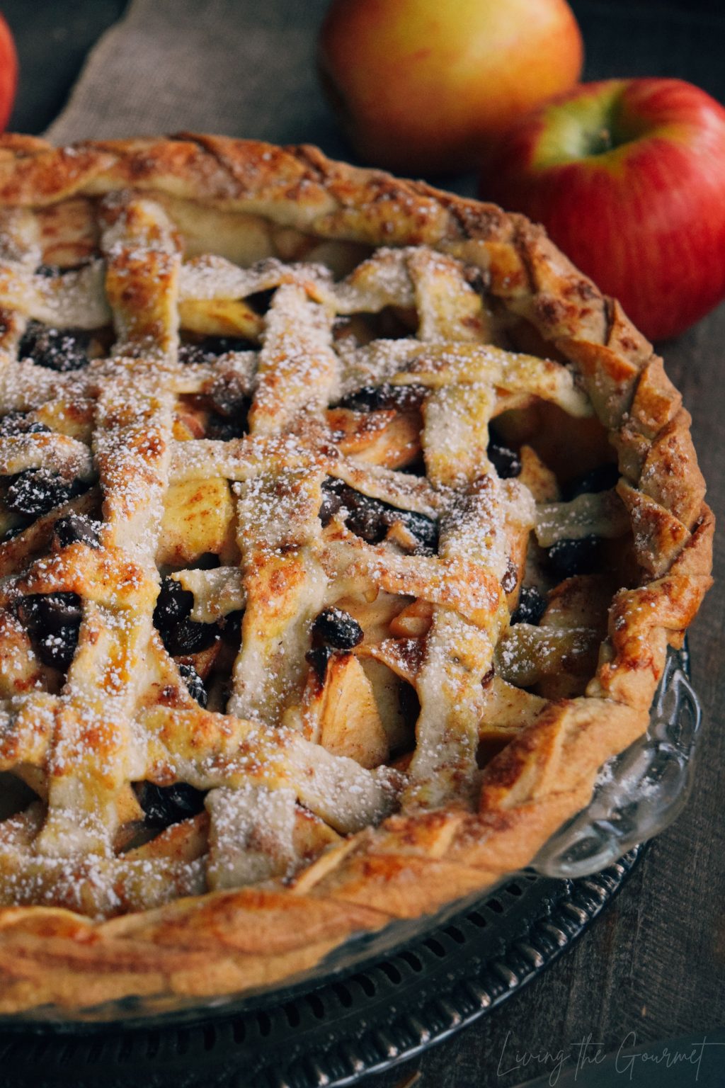 Rum Raisin & Chocolate Apple Pie - Living The Gourmet
