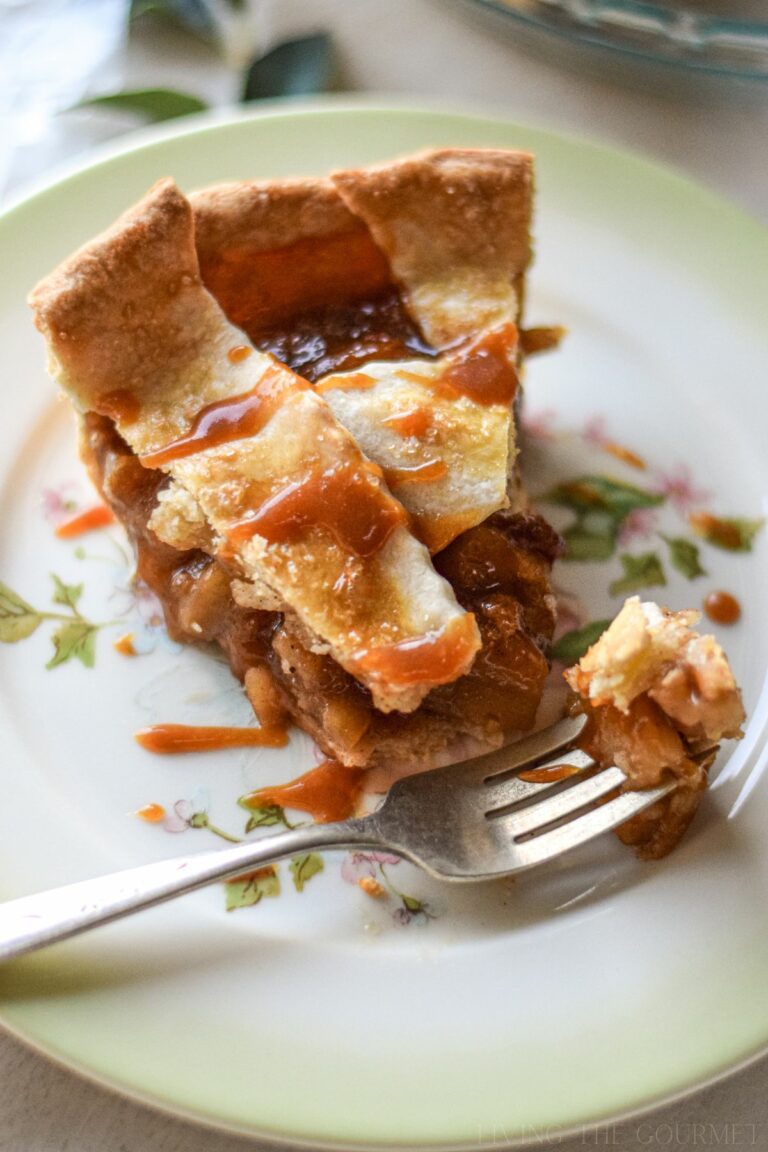 Brandy Caramel Apple Pie - Living The Gourmet